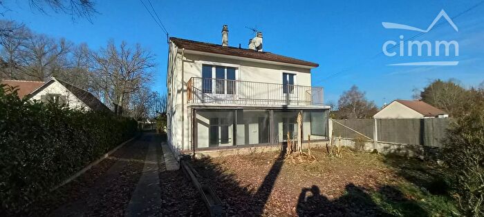 Maison à vendre - Vineuil - 5 pièces - 3 chambres