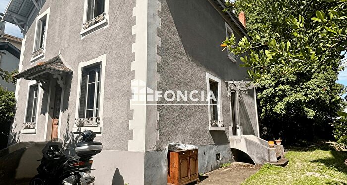 Lyon 3ème, Monchat : Maison 8 pièces à vendre