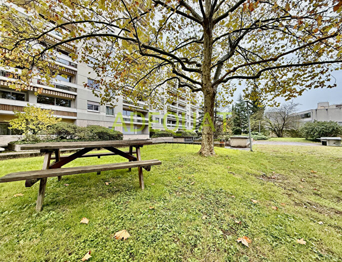 Appartement à vendre - Lyon e , La Plaine, Santy - 2 pièces - 1 chambre