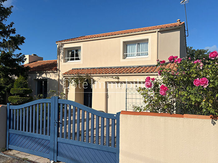 Maison à vendre - Pornic, Centre-ville, Halles, Bourg aux Moines - 6 pièces - 4 chambres