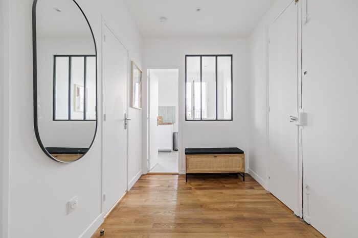 Appartement 3 pièces à Paris 10ème, Saint-Vincent de Paul, Lariboisière, à louer