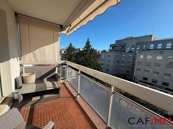 Appartement à vendre - Lyon e , Sans Souci, Dauphiné - 4 pièces - 3 chambres