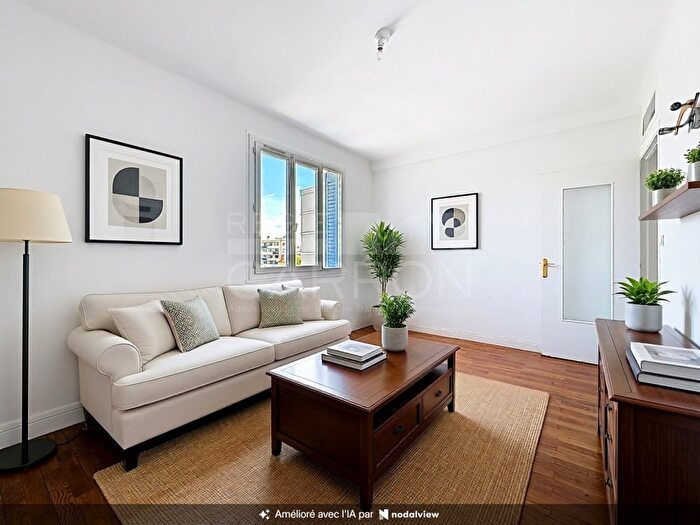 Appartement 3 pièces à vendre à Villeurbanne, Cusset