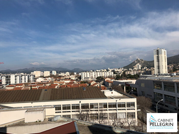 Appartement à louer - Marseille e , Pont de Vivaux - 3 pièces - 2 chambres