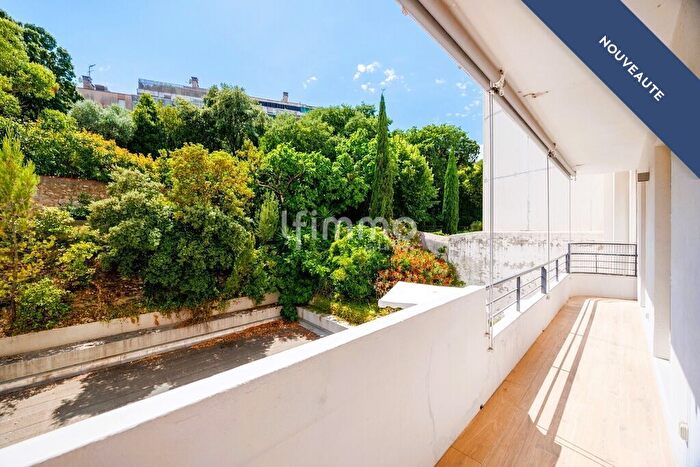 Appartement 4 pièces à vendre à Marseille 8ème, Perier