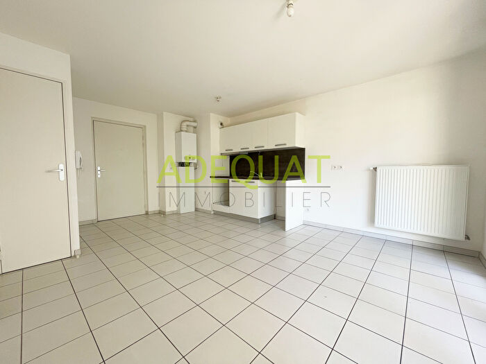 Saint-Fons, Centre-ville, Chassagnon : Appartement 2 pièces à vendre