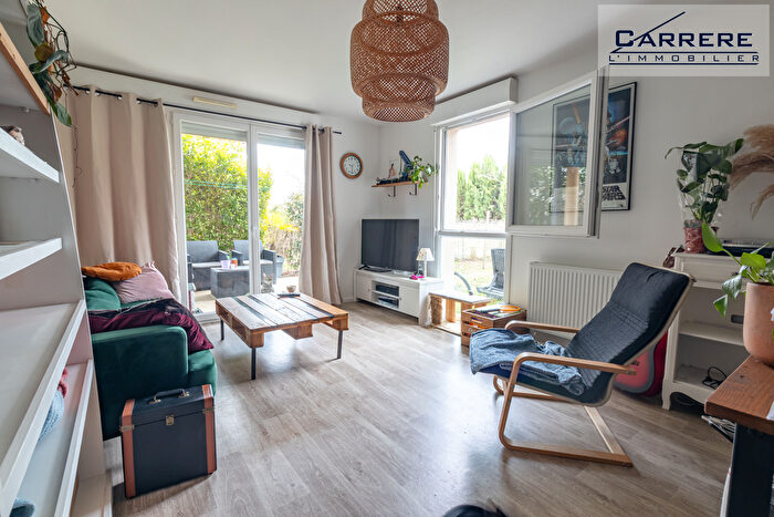 Appartement à vendre - Fargues-Saint-Hilaire - 3 pièces - 2 chambres