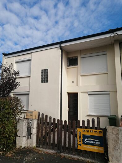 Pessac, Le Monteil : Maison 4 pièces à louer