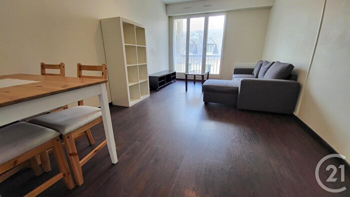 Appartement à louer - Beauvais, Centre-ville - 2 pièces - 1 chambre
