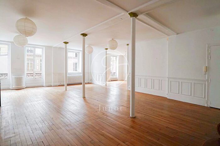 Appartement à vendre - Paris e , République, Saint-Ambroise - 4 pièces - 2 chambres