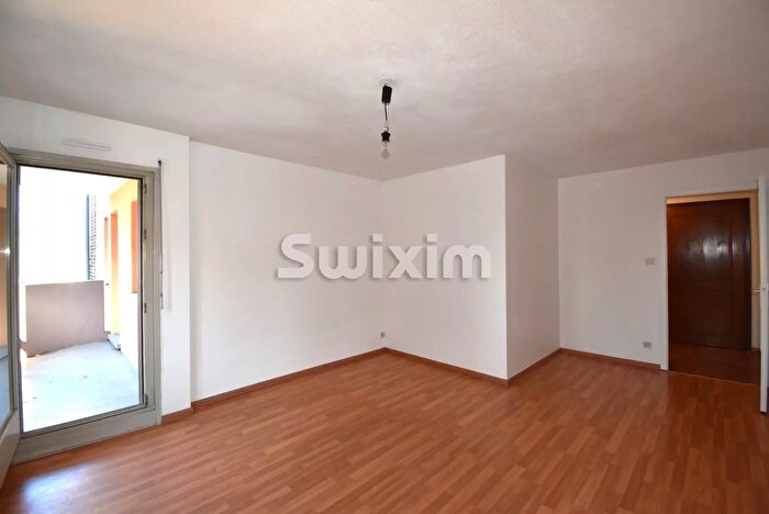 Appartement à vendre - Schiltigheim, Vieux Schilick, Centre-ville, Nouvelle Cité - 3 pièces - 2 chambres