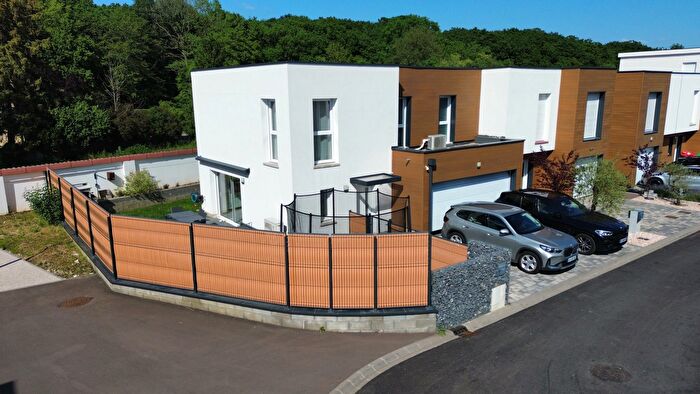 Maison 6 pièces à vendre à Entrange