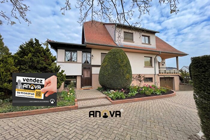 Maison à vendre - Ittenheim - 6 pièces - 4 chambres