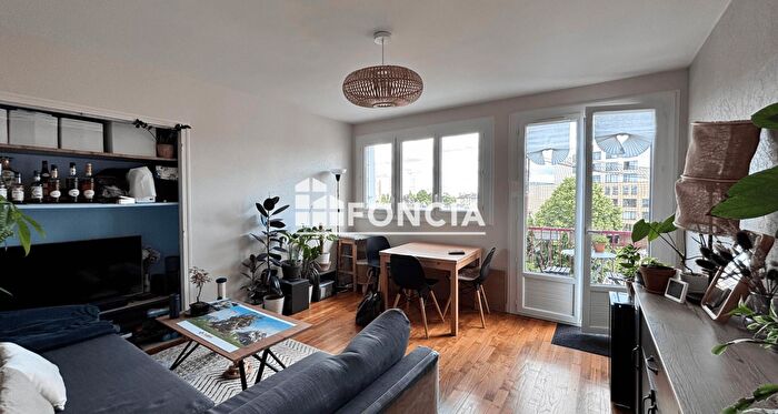 Appartement 3 pièces à Quartiers Sud-Ouest, La Binquenais, à vendre