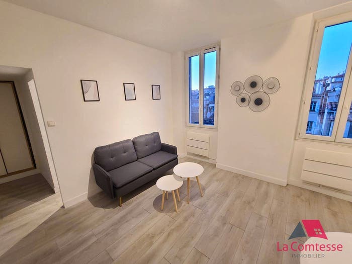 Saint Charles, Marseille 1er arrondissement : Appartement 2 pièces à louer