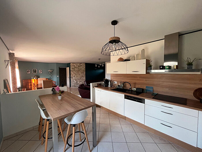 Maison à vendre - La Chapelle-Basse-Mer - 8 pièces - 4 chambres