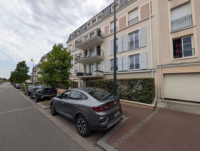 Les Clayes-sous-Bois, Centre-ville - Appartement 3 pièces à louer