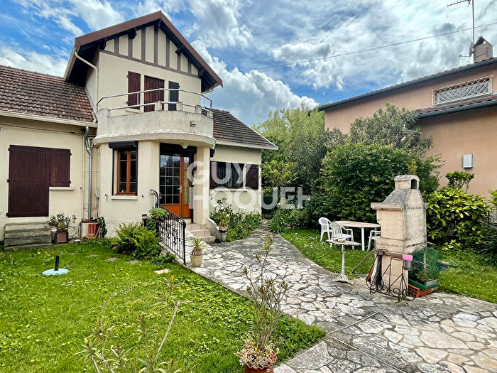Maisons à vendre et appartements à louer - 1