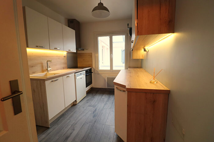 Appartement à vendre - Le Port-Marly - 4 pièces - 2 chambres