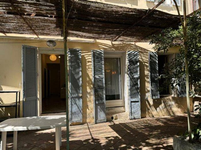 Appartement 1 pièce à Hyères, à louer
