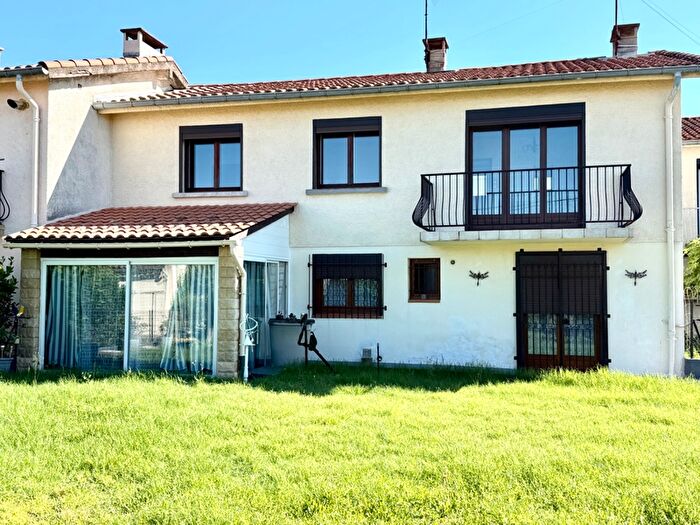 Maison 4 pièces à Alès, Bruèges, Croupillac, Clavières, Chantilly, à vendre