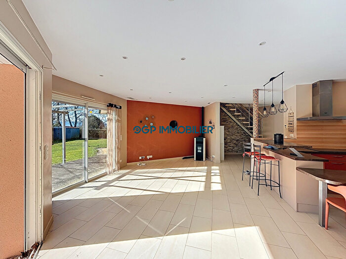 Maison à vendre - Boeil-Bezing - 4 pièces - 3 chambres