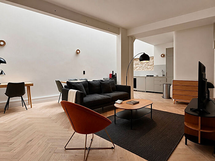 Paris 3ème, Enfants Rouges, Bretagne : Appartement 4 pièces à louer