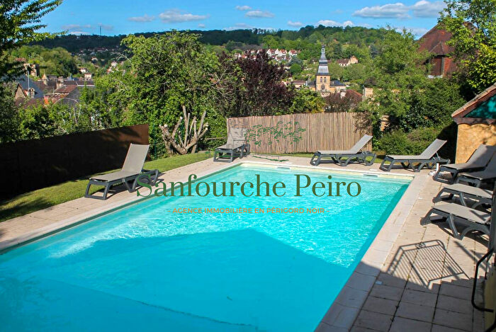 Maison à vendre - Sarlat-la-Canéda - 5 pièces - 4 chambres