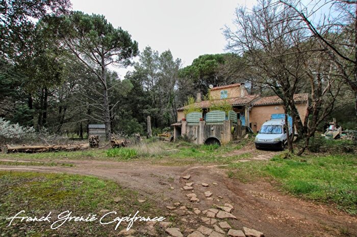 Maison à vendre - Signes - 4 pièces - 1 chambre