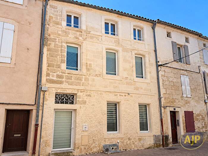 Maison 4 pièces à vendre à Saintes, Centre-ville