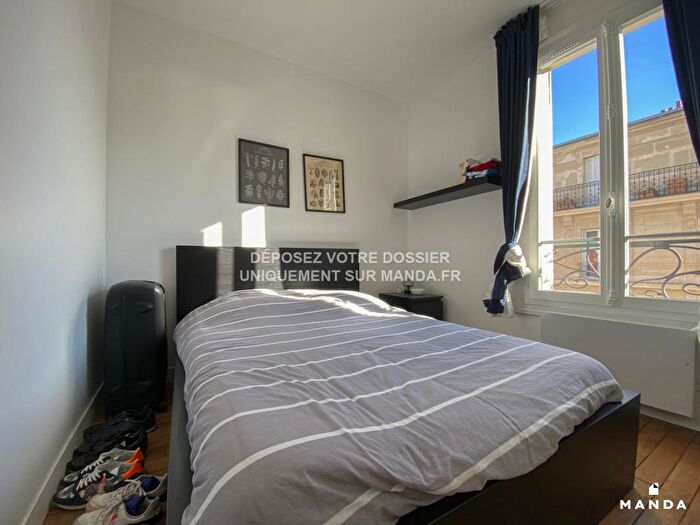 Courbevoie, Gambetta, La Défense - Appartement 4 pièces à louer