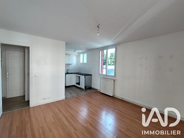 Appartement 3 pièces à vendre à Choisy-le-Roi, Centre-ville, Parc Prairie, Hautes Bornes