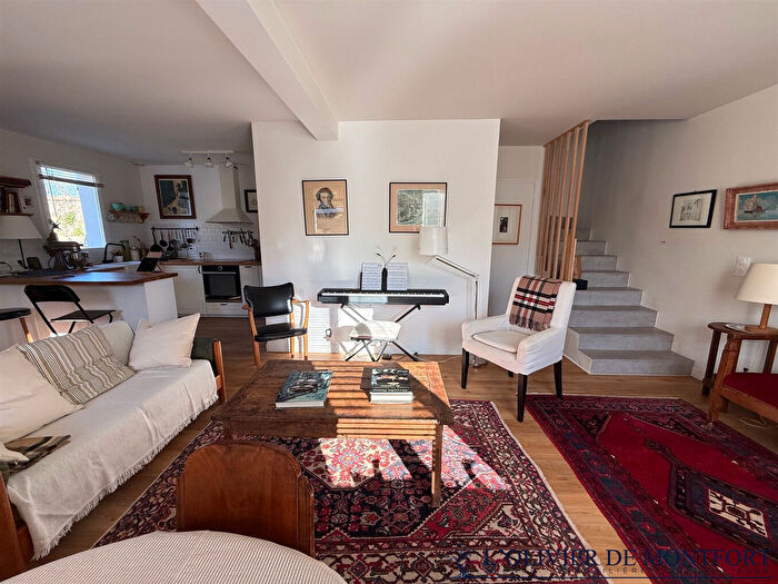 Maison 4 pièces à Montfort-lAmaury, à vendre