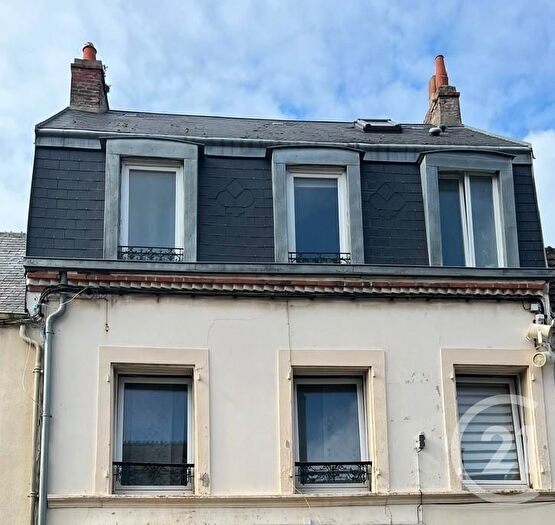 Équeurdreville-Hainneville, Centre-ville : Appartement 3 pièces à vendre