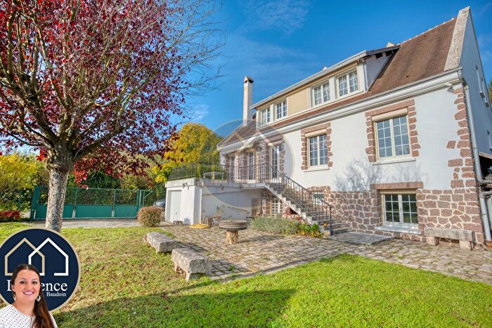 Maison à vendre - Nogent-le-Roi - 11 pièces - 7 chambres