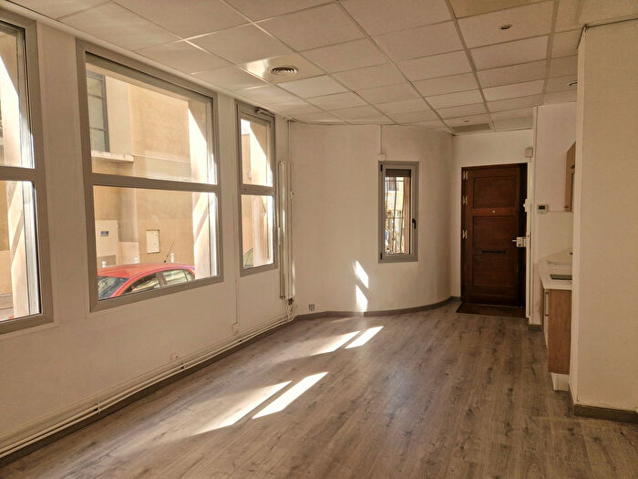 Toulon, Haute-ville : Appartement 2 pièces à vendre