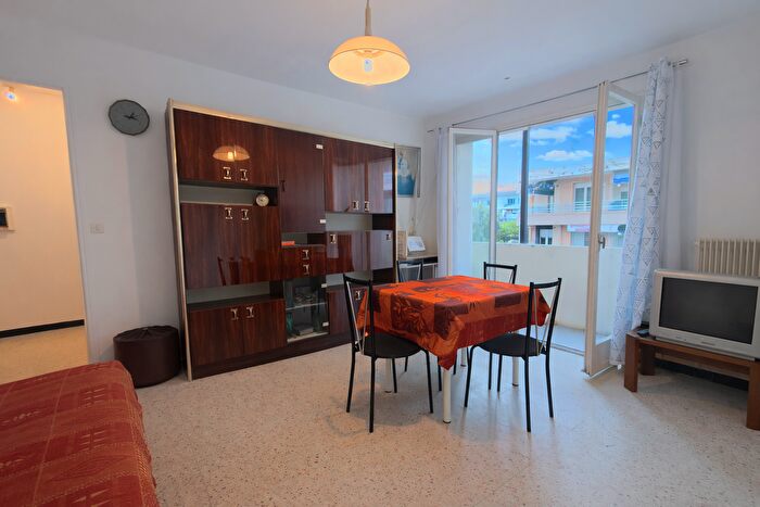 Appartement à vendre - Antibes, Juan-les-Pins, Le Cap - 2 pièces - 1 chambre