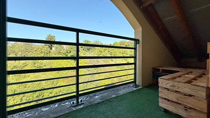 Appartement à louer - Corbeil-Essonnes, Nacelle, Papeterie - 3 pièces - 2 chambres