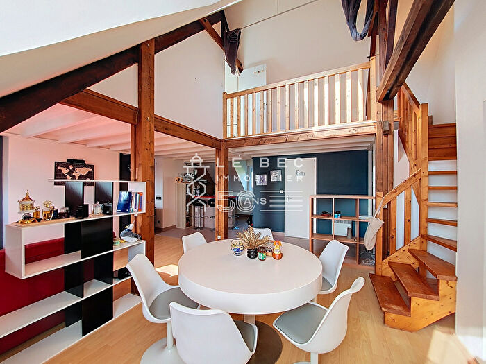 Appartement à vendre - Hennebont, Centre-ville, Kerbihan, La Grange, Kerlano - 3 pièces - 1 chambre