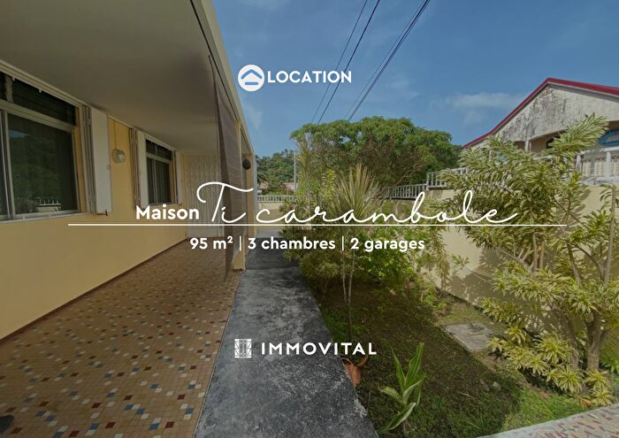 Maison à louer - Gourbeyre - 4 pièces - 3 chambres