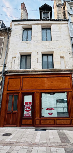 Appartement à vendre - Bourges, Centre-ville, Charlet, Lahitolle, Pignoux, Sembat - 6 pièces - 4 chambres
