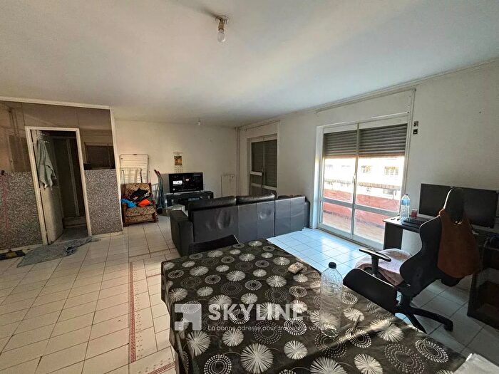 Appartement à vendre - Marseille e , Belle de Mai - 4 pièces - 3 chambres