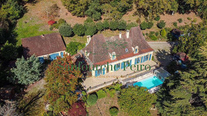 Maison à vendre - La Roque-Gageac - 7 pièces - 4 chambres