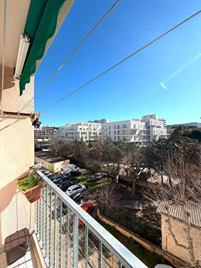 Appartement à vendre - Marseille e , Sainte-Marguerite - 4 pièces - 3 chambres