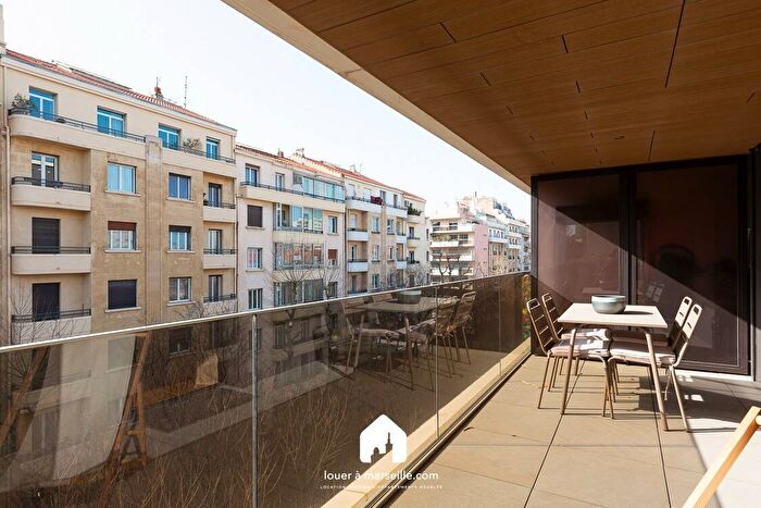 Appartement à louer - Le Pharo, Marseille ème arrondissement - 3 pièces - 2 chambres