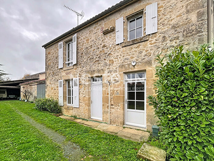Maison à louer - Foussais-Payré - 3 pièces - 2 chambres
