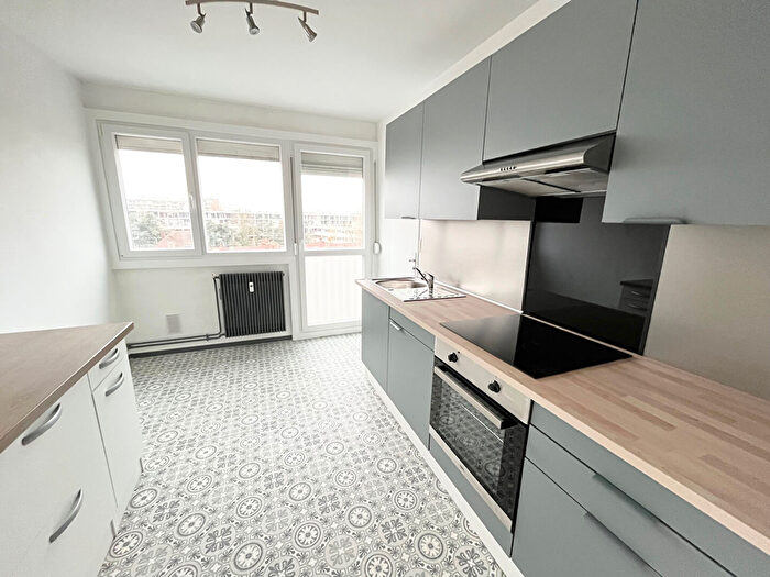 Appartement 3 pièces à Lille, Saint-Maurice, Pellevoisin, à louer