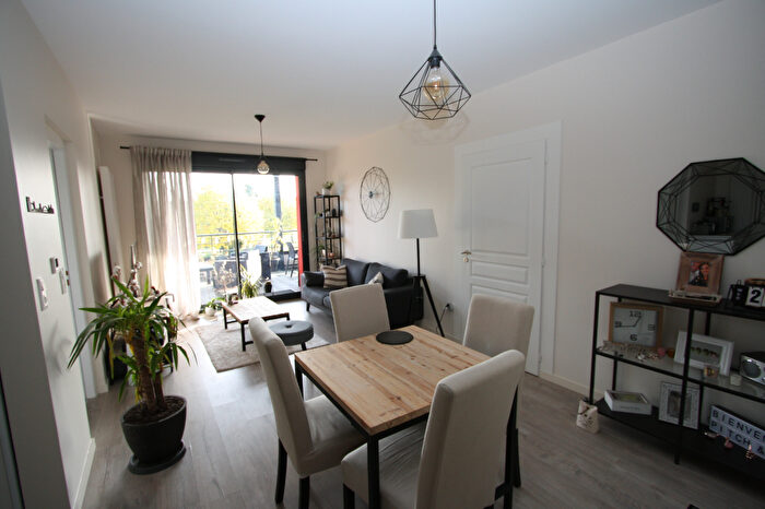 Fleury-les-Aubrais, Boudines, Champs du Moulin, Barrière Saint-Marc - Appartement 3 pièces à vendre