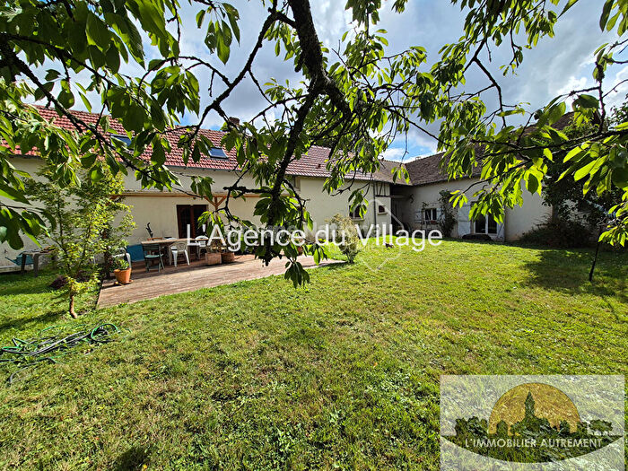 Maison à vendre - Jouy-sous-Thelle - 10 pièces - 4 chambres