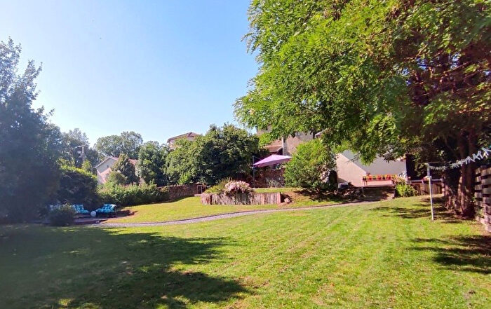 Maison à vendre - Lunéville - 9 pièces - 5 chambres